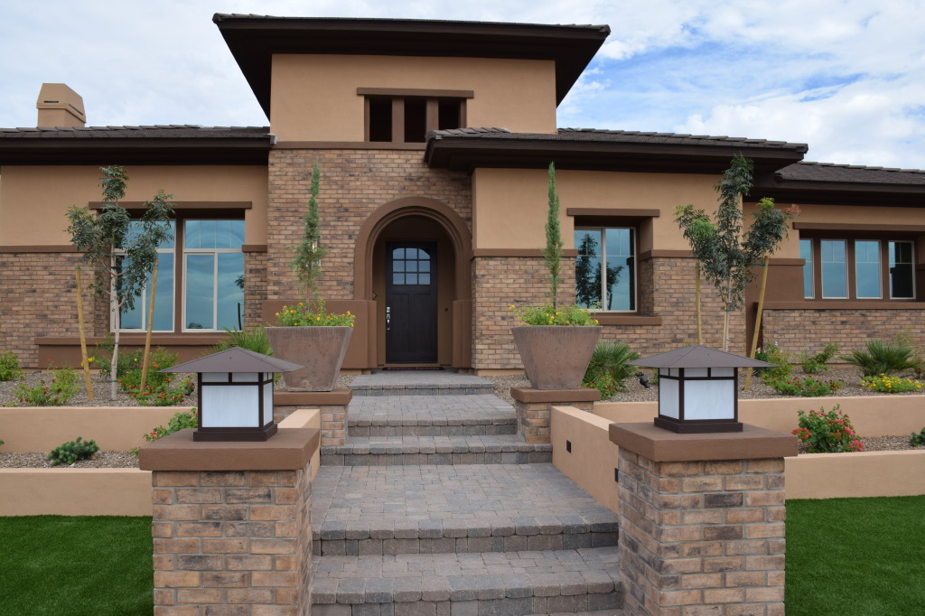 Decorating the Exterior of your Home for the Holidays | Fulton Homes